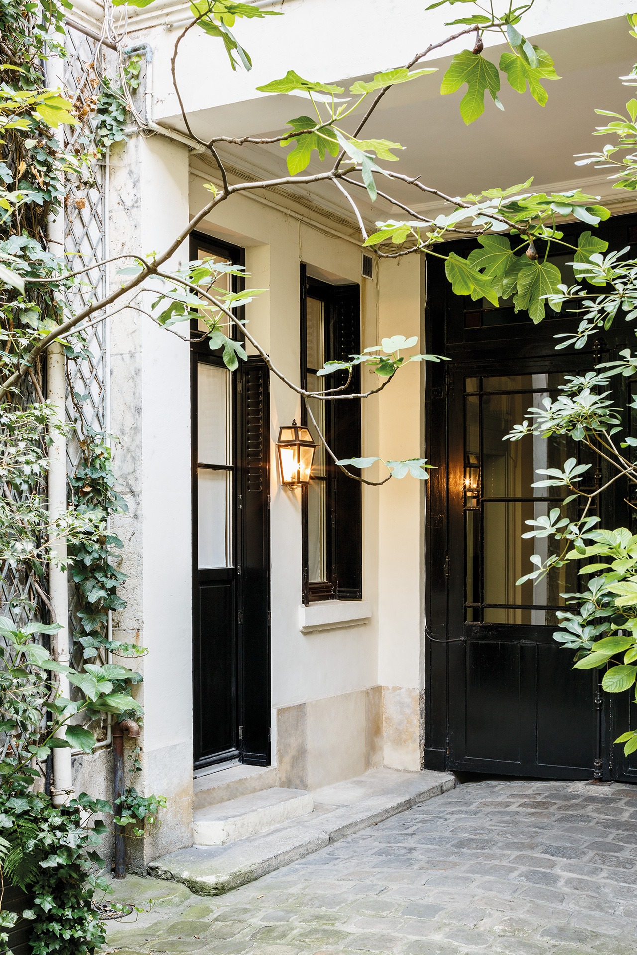 Studio, Paris – Locatelli Partners